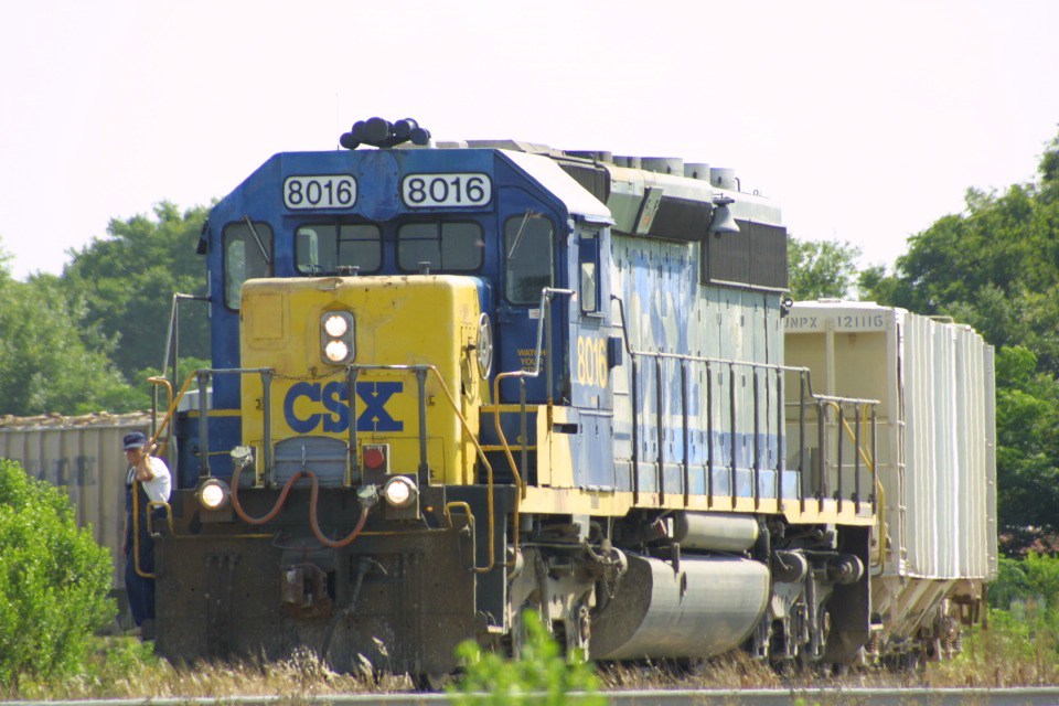 CSX 8016